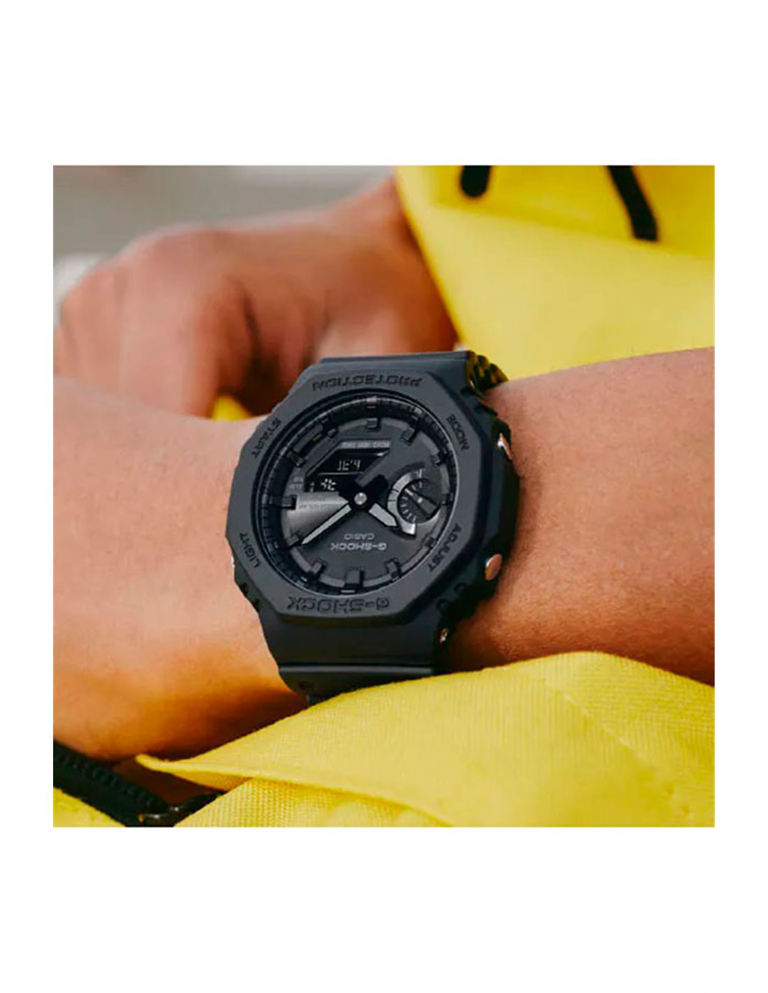 | GA-B2100-1A1ER | Casio Watch « G-SHOCK & G-CARBON BLUETOOTH » GA-B2100-1A1ER